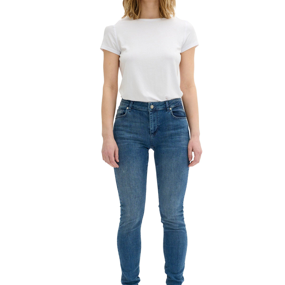 My Essential Wardrobe The Celina Slim Jean - Medium Blue Vintage Wash ...